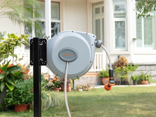Retractable Garden Hose Reel | Giraffe Tools